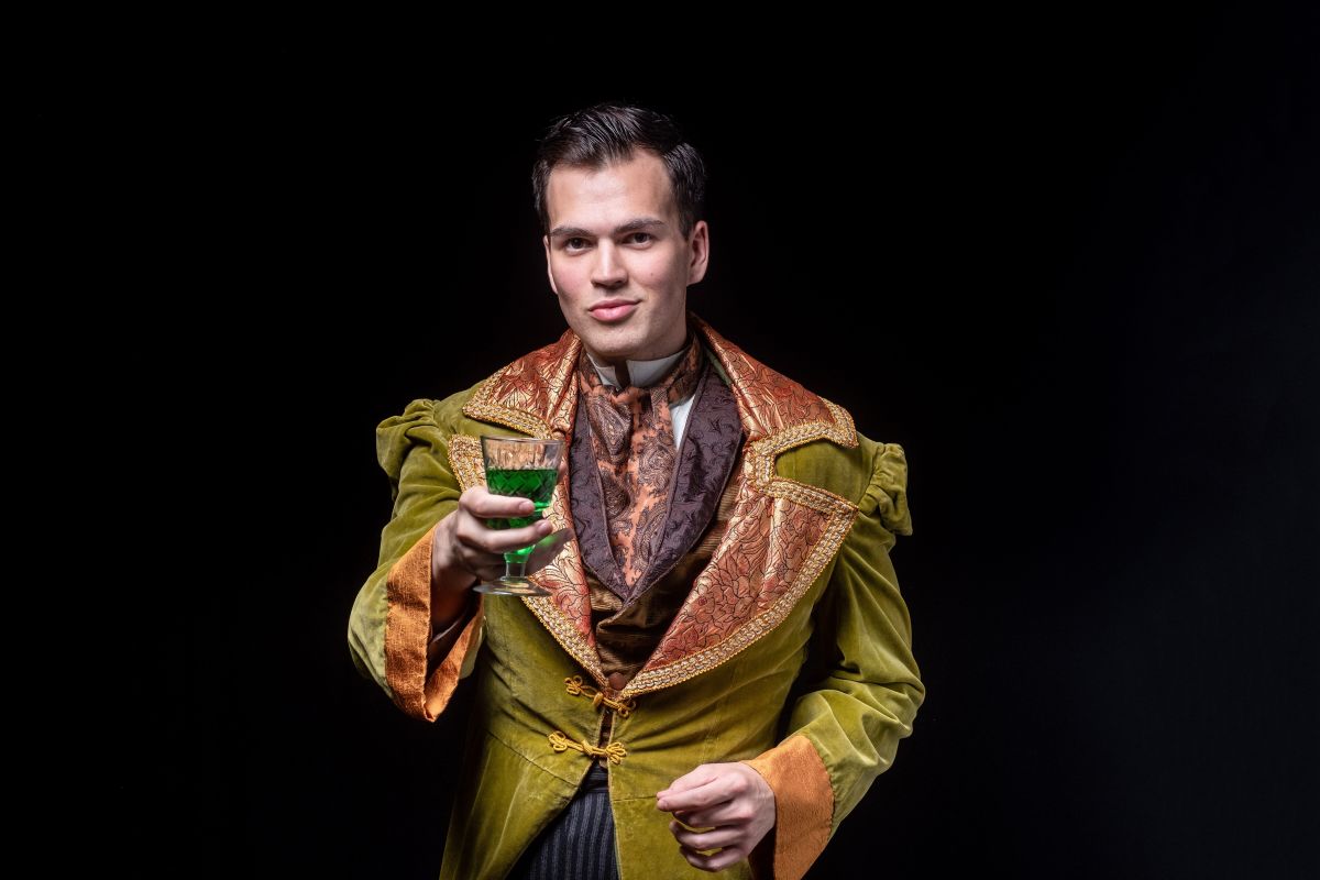 Dorian Gray Naked – The sublime death of reason. (Theatre Review ...